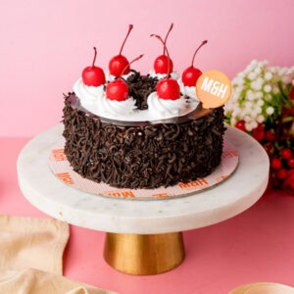 Order blackforest cake from Bakery